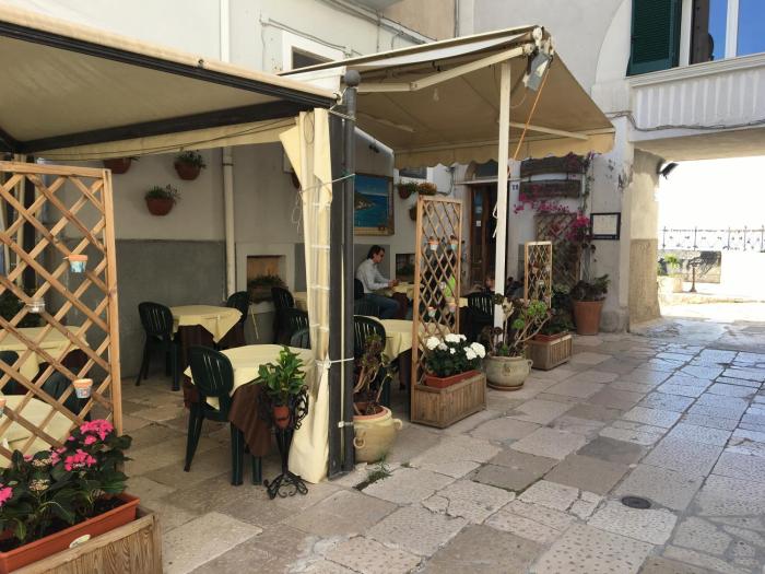 Locanda Al Castello, Book Peschici Hotels @ ₹4814