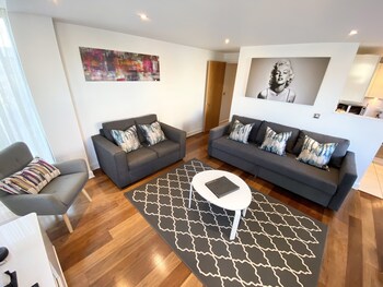 The Hawking Hotel Oxford: Reviews, Price, Photos, Address