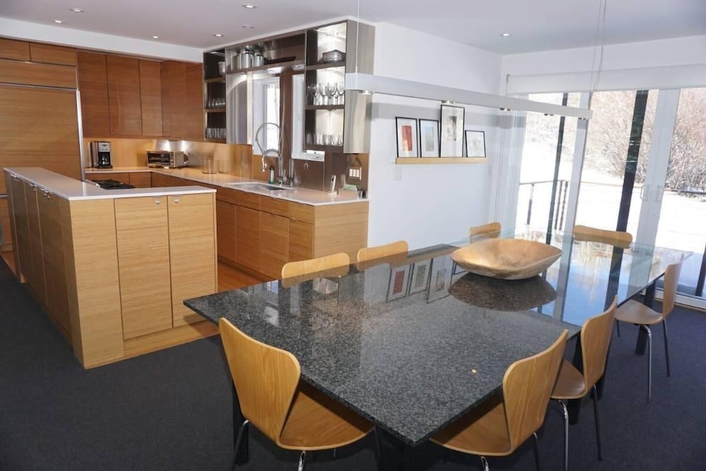 115 Martingale Pl Hotel, Book Snowmass Village Hotels