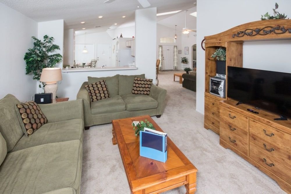 Hampton Lakes 121 Hotel, Book Davenport Hotels