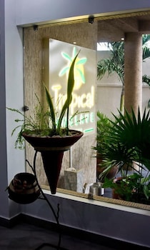 Tropical Enclave Hotel Accra: Reviews, Price, Photos, Address