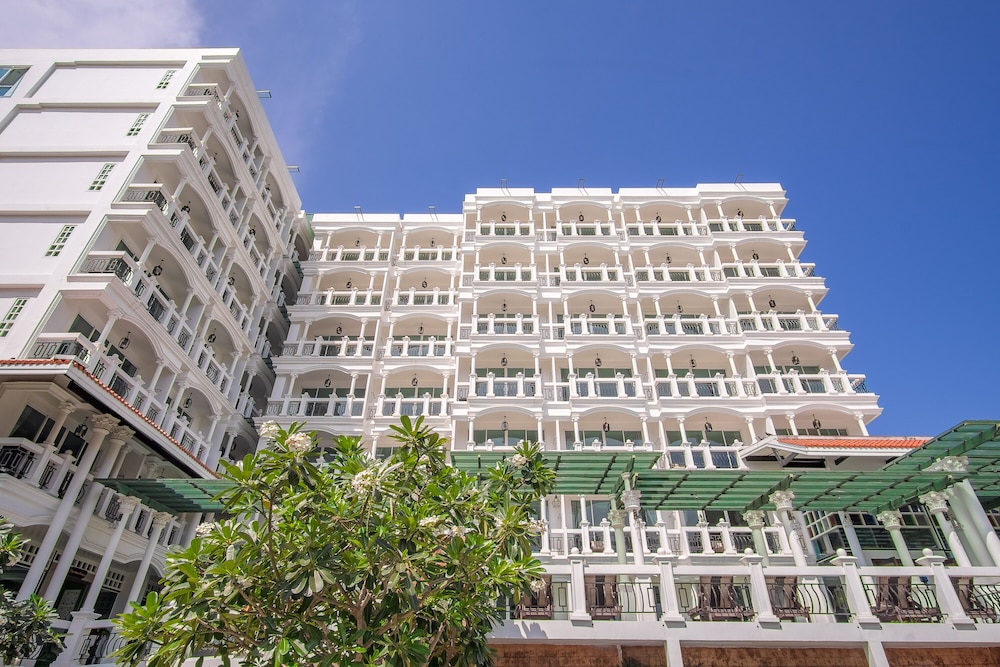 Grand Supicha City Hotel Phuket, Book Hotels Starting From ₹ 6371